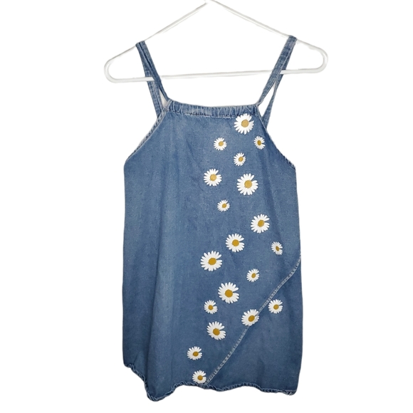 MISSLOOK | Tops | Miss Look Denim Daisy Top | Poshmark